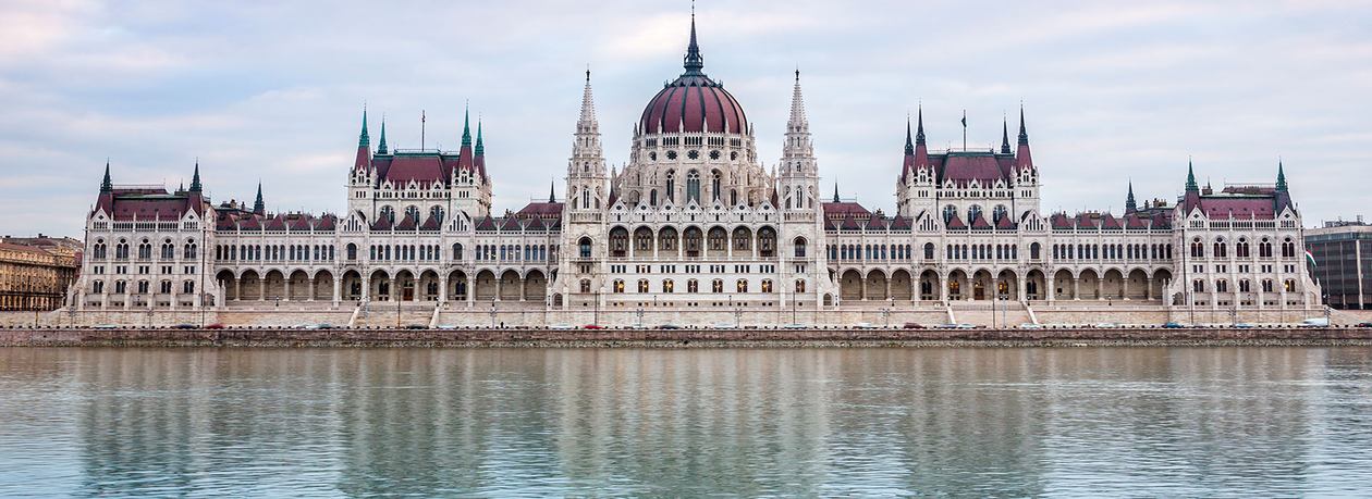 El Parlamento, uno de los edificios más famosos de Hungría